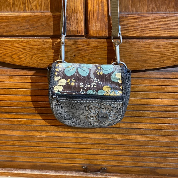 Haiku | Bags | Haiku Sharon Eisenhauer Coated Canvas Floral Print Vegan ...